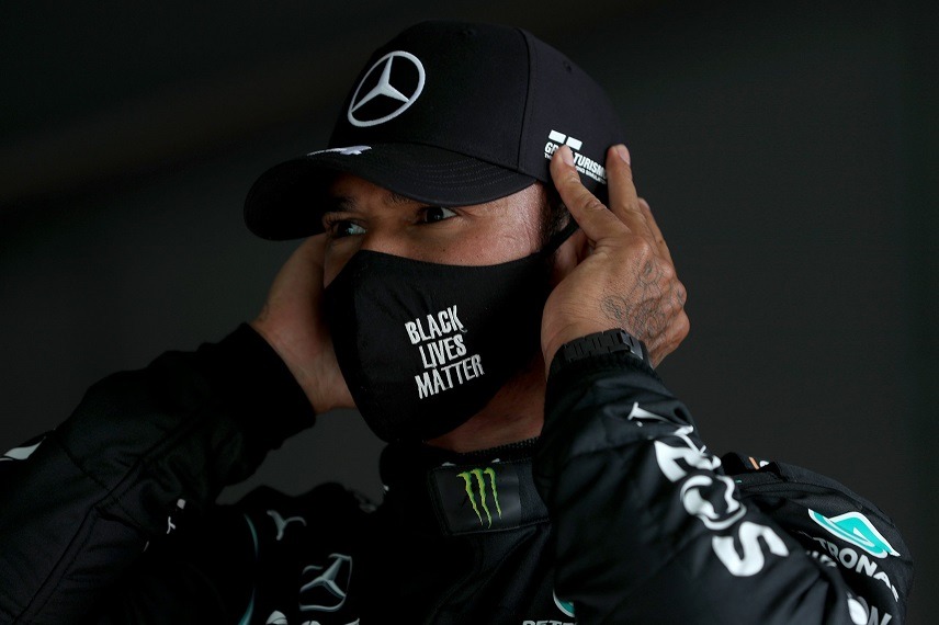 Lewis Hamilton earns staggering amount through Instagram - JGuru