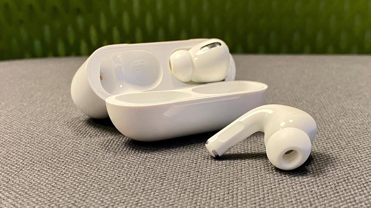 In TWS Segment, Apple And Xiaomi Won, Most People Used Earbuds In 2020 ...