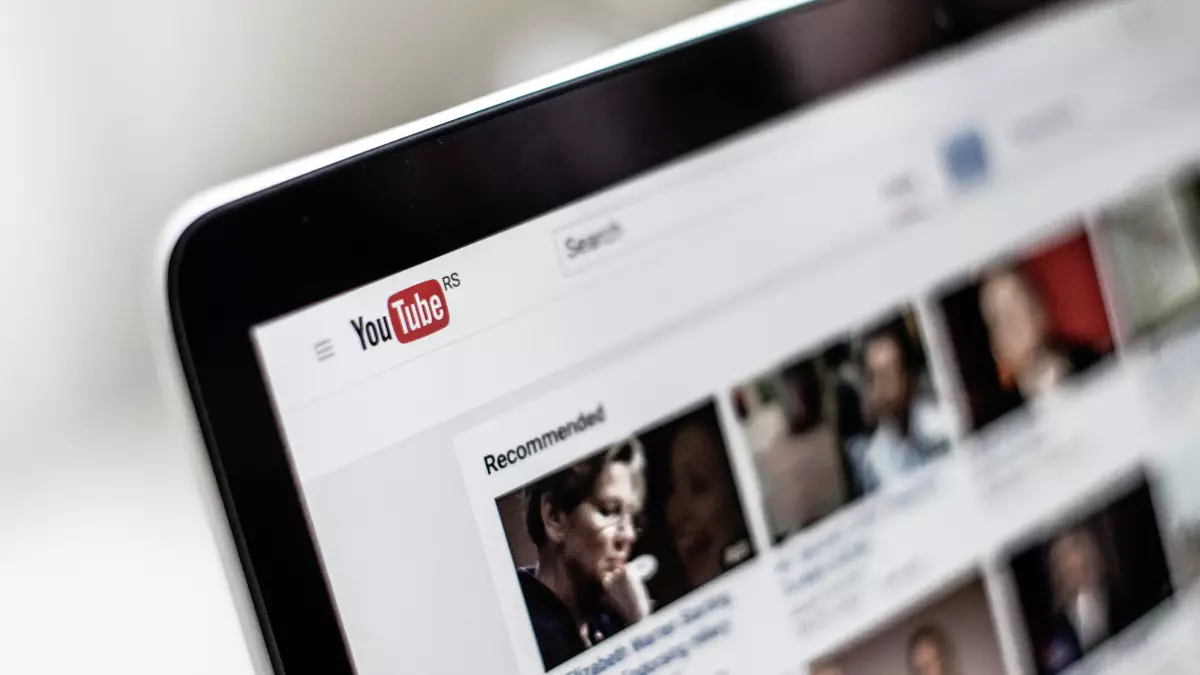 How to Turn Off YouTube Keep Hovering to Play - JGuru